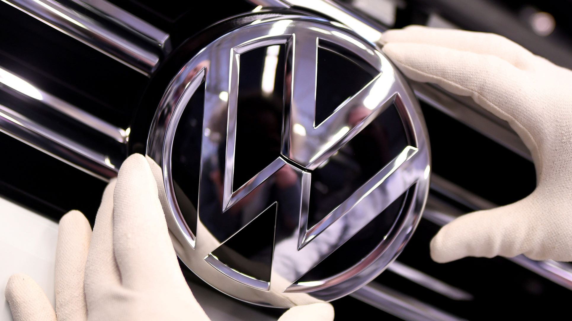 Volkswagen's $2 Billion Trinity Electric Vehicle Plant In Doubt - PM Today