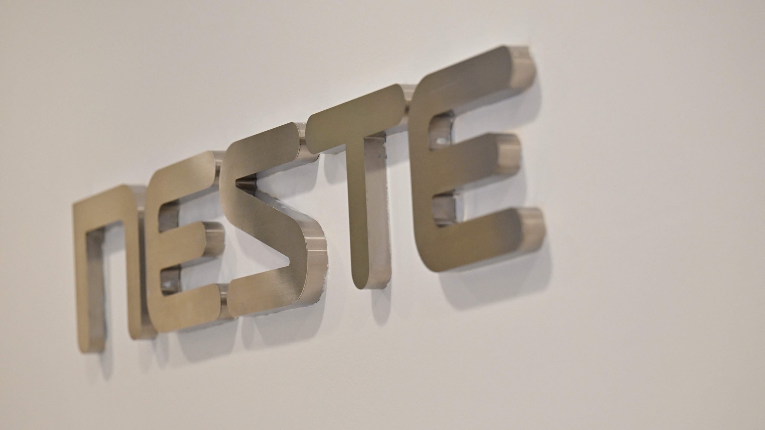 Neste To Invest €2.5 billion To Convert Porvoo Refinery Into Biofuels ...