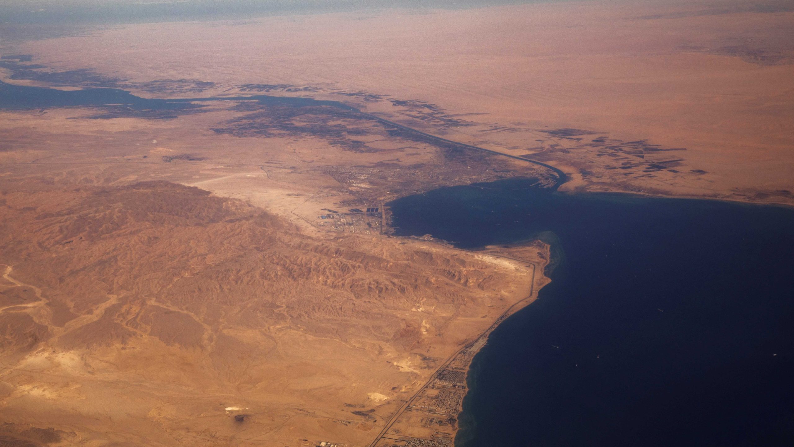 Most UK Exporters Hit By Red Sea Disruption, Survey Shows - PM Today
