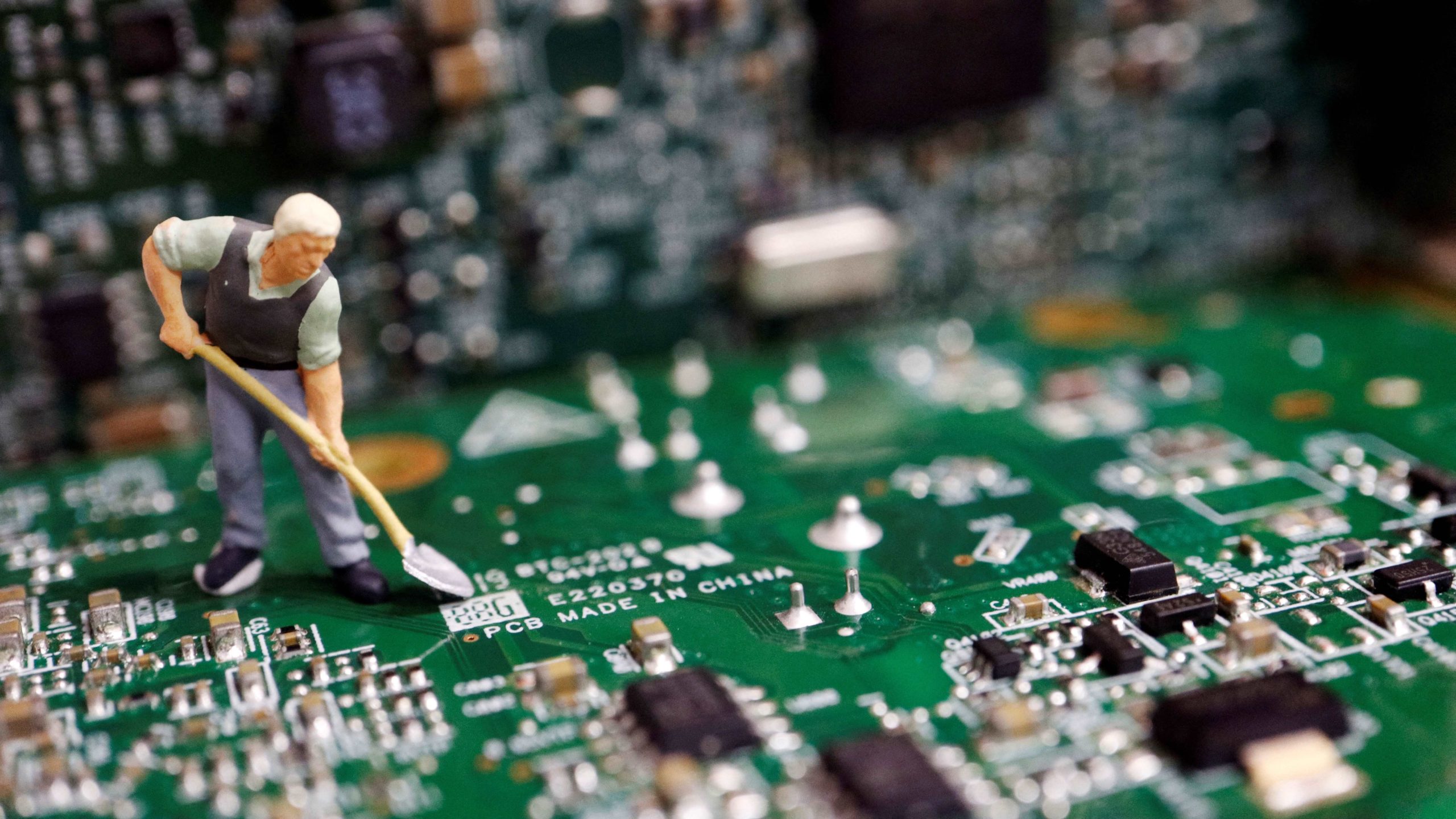 Britain To Join EU Semiconductor Research Programme - PM Today